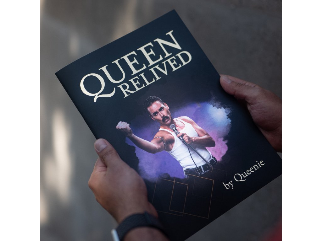 Tour Book - Queenie eshop